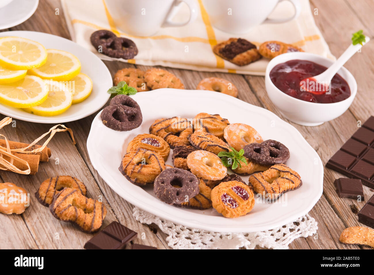 Shortcrust pastry biscuits Stock Photo - Alamy