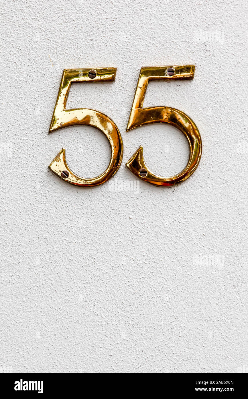 Hausnummer zeichen hi-res stock photography and images - Alamy