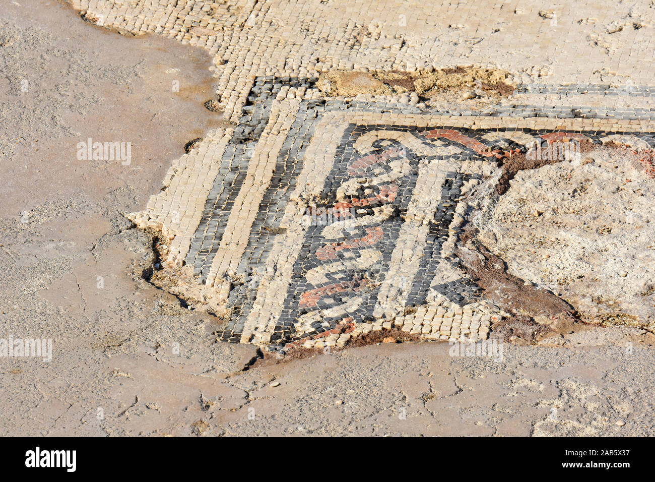 Ancient mosaic floor ancient jewish hi-res stock photography and images ...