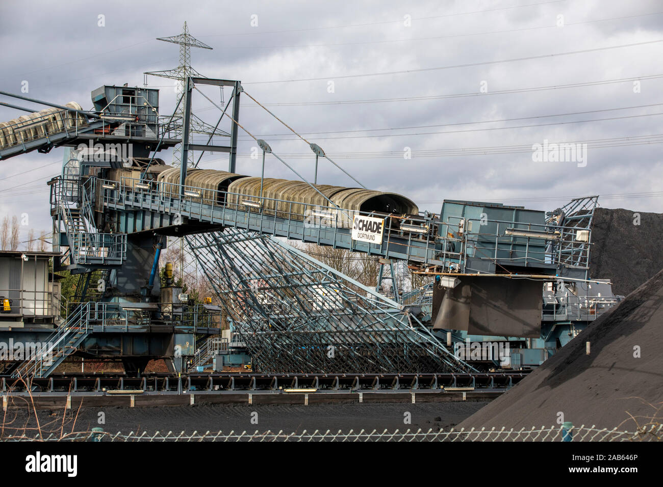 Herne combined heat and power plant, STEAG hard coal-fired power plant ...