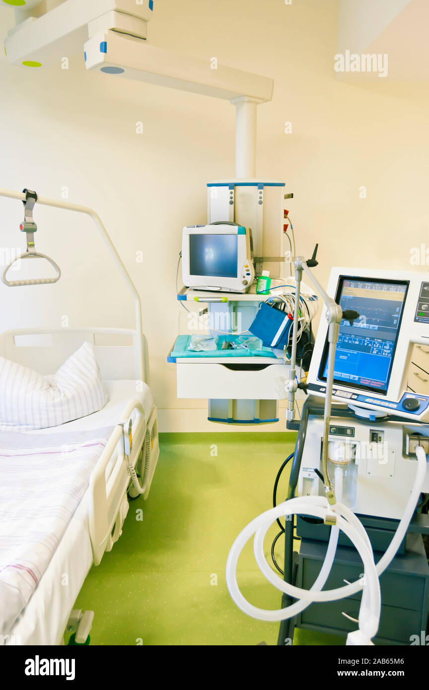 Intensive care unit and trauma care unit of a hospital's emergency ...