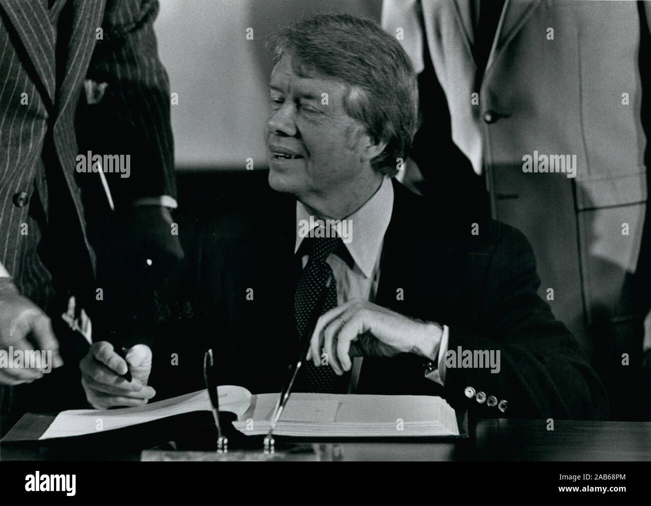 1977 president jimmy carter at the un hi-res stock photography and ...