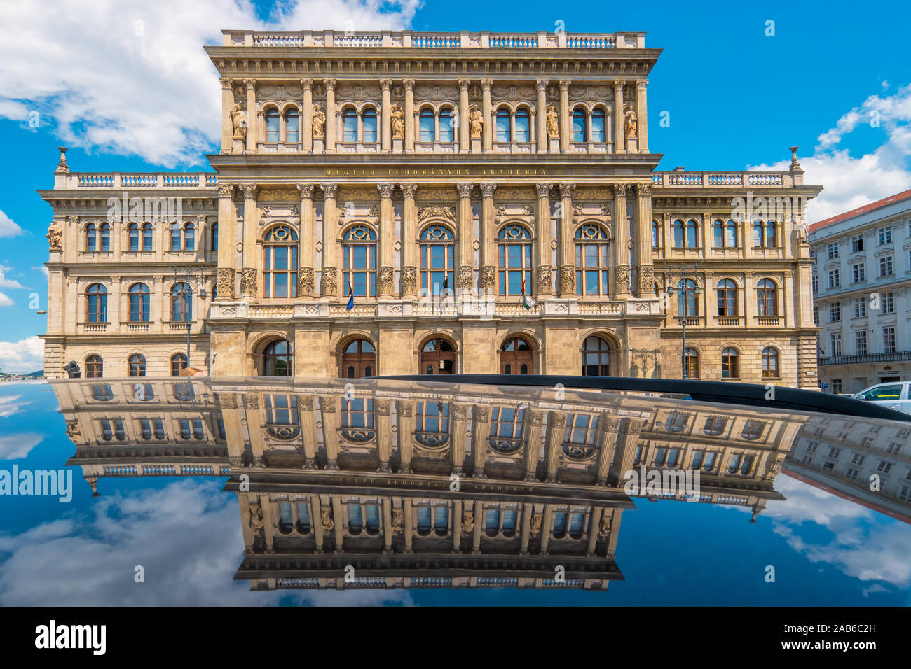 Hungarian building facade hi-res stock photography and images - Alamy