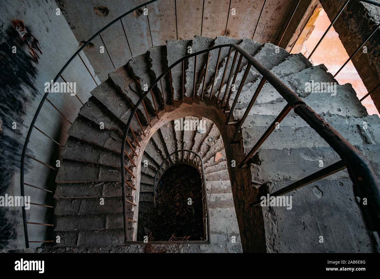 Broken ruined old staircase at abandoned house Stock Photo - Alamy
