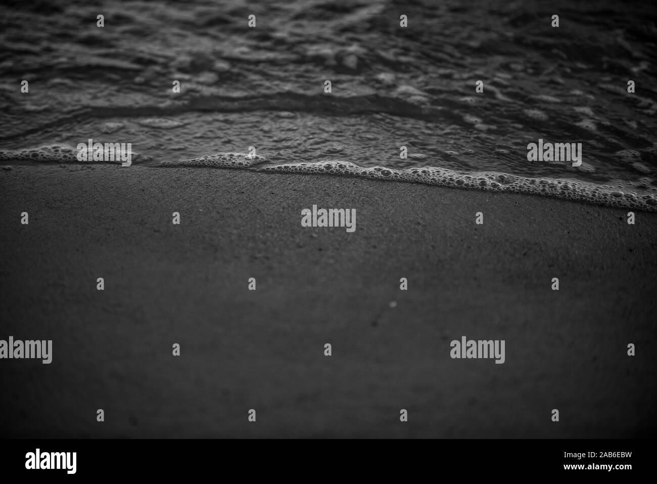Images of ocean Black and White Stock Photos & Images - Alamy