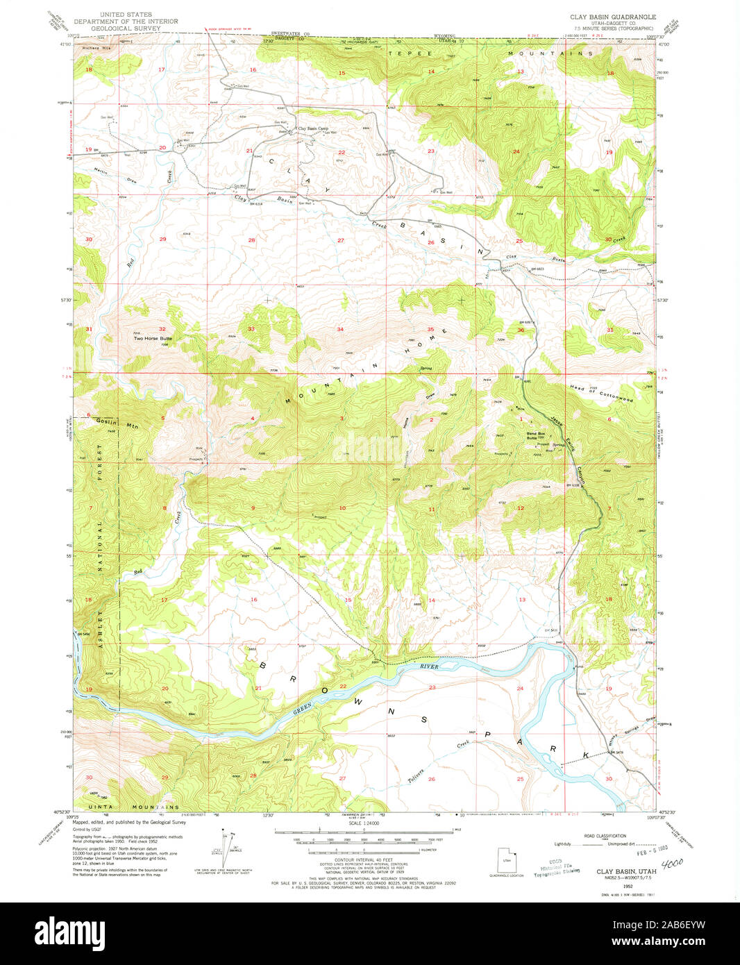 Clay basin Cut Out Stock Images & Pictures - Alamy