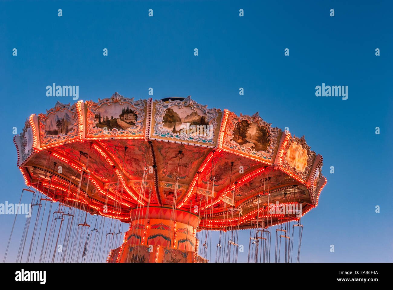 Red tilt a whirl ride hi-res stock photography and images - Alamy