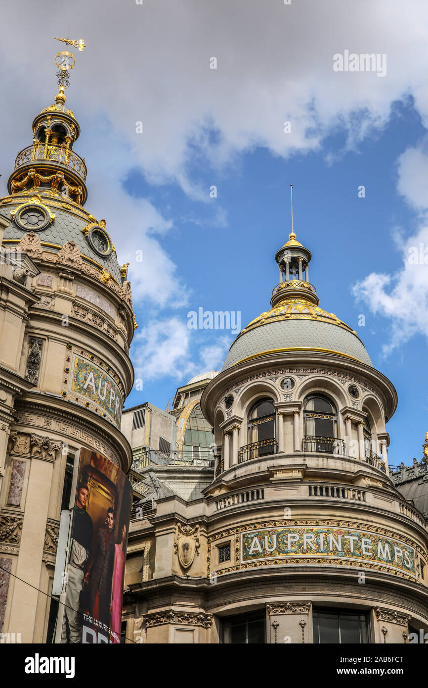 Au printemps hi-res stock photography and images - Alamy