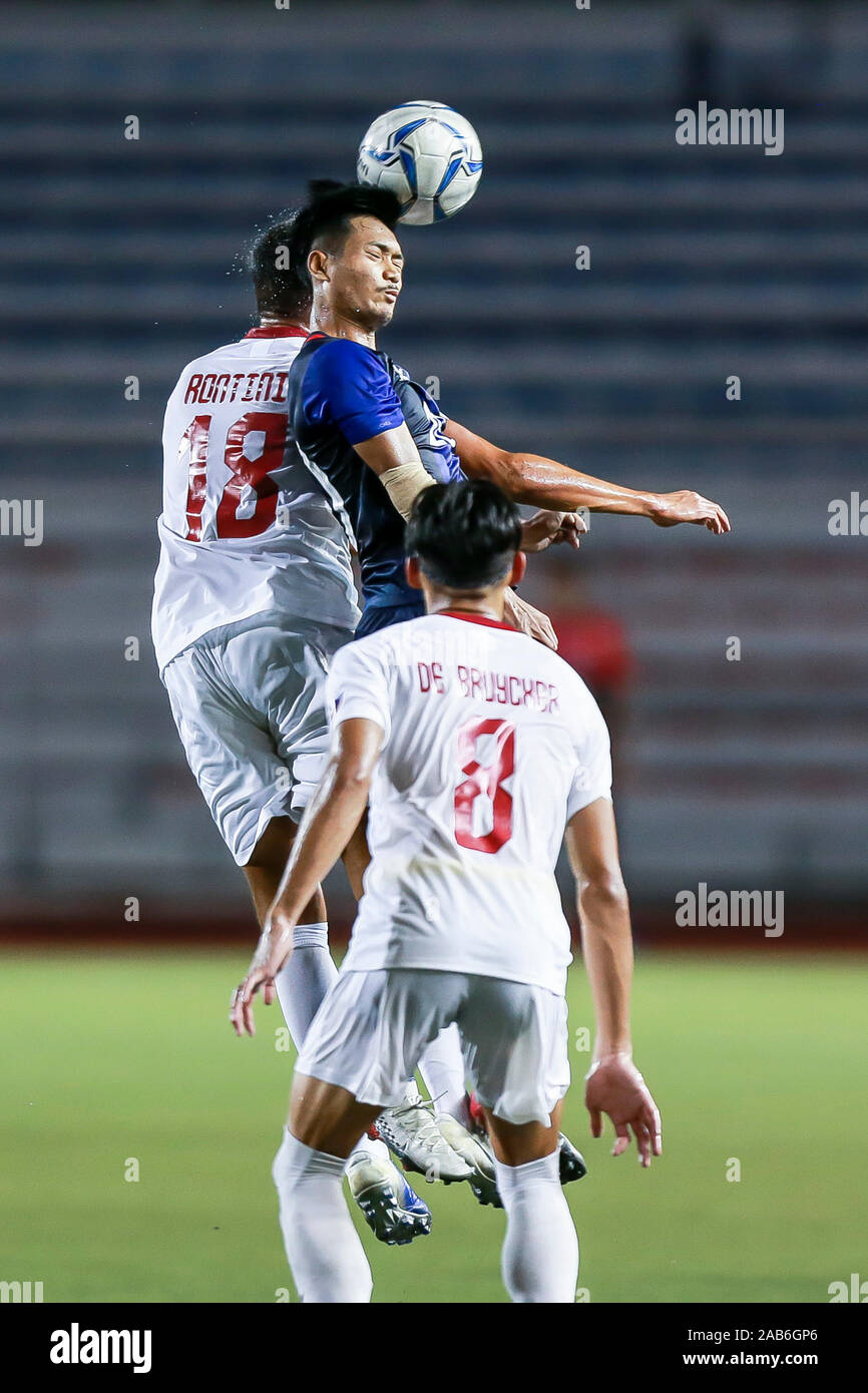 Manila, Philippines. 25th Nov, 2019. Yeu Muslim (C) of Cambodia ...