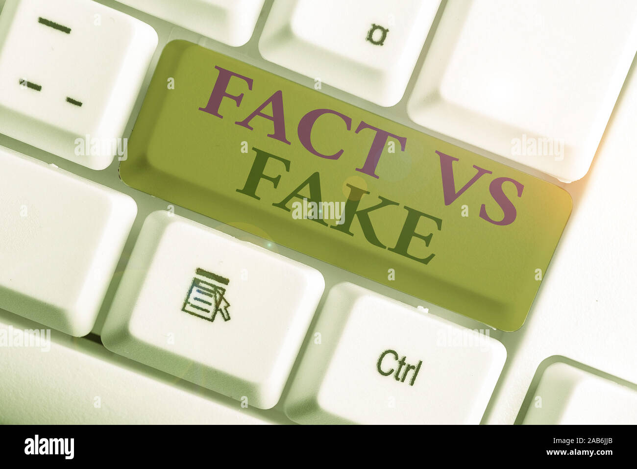 Pseud hi-res stock photography and images - Alamy