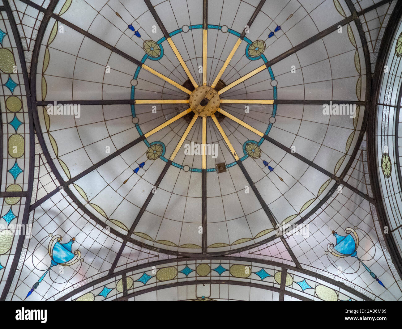 Dome stained glass lead light ceiling in retail shopping Cathedral ...