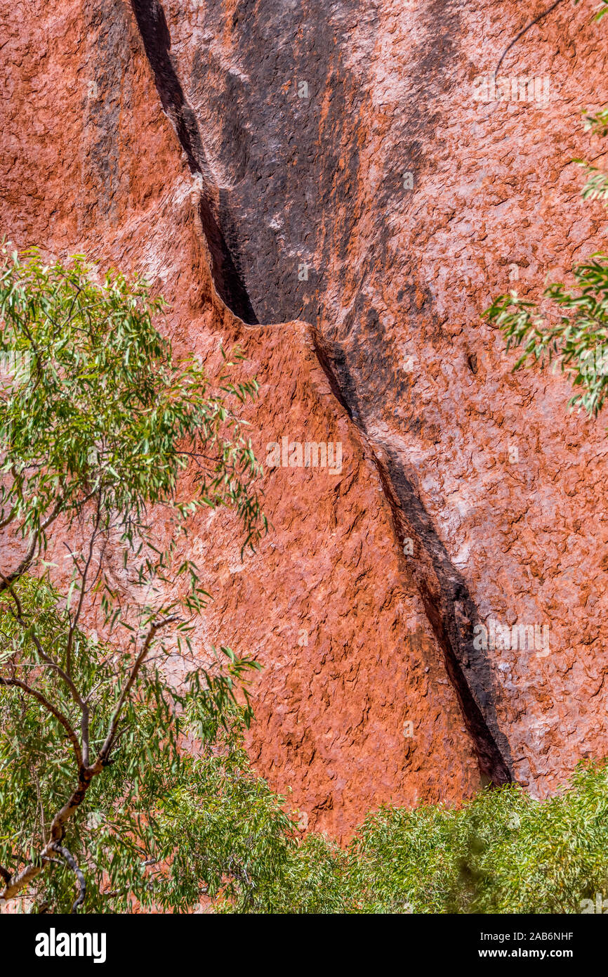 The Mala walk goes from the Mala carpark to Kantju Gorge along the base ...