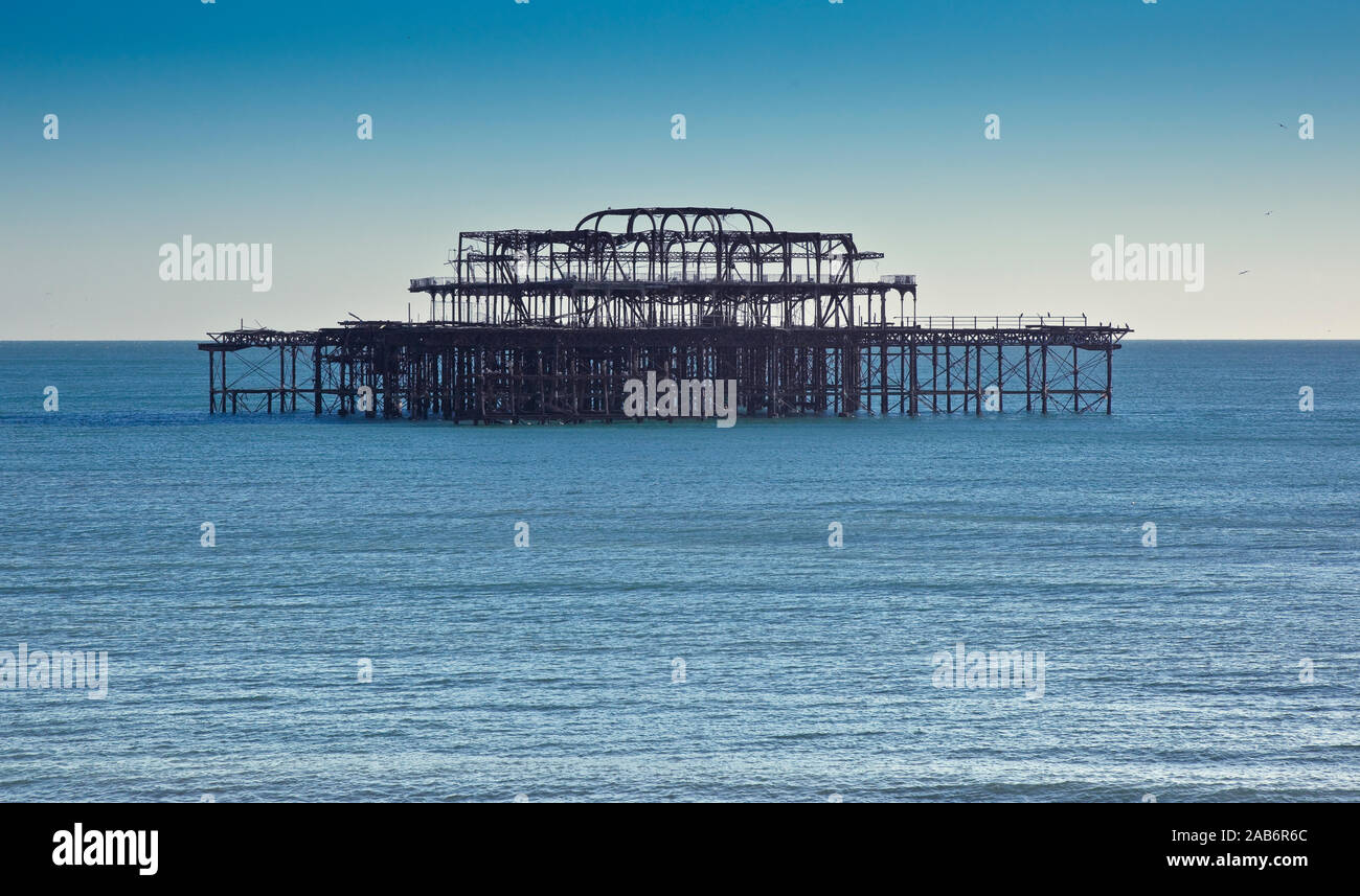 A photography of the old brighton pier Stock Photo - Alamy