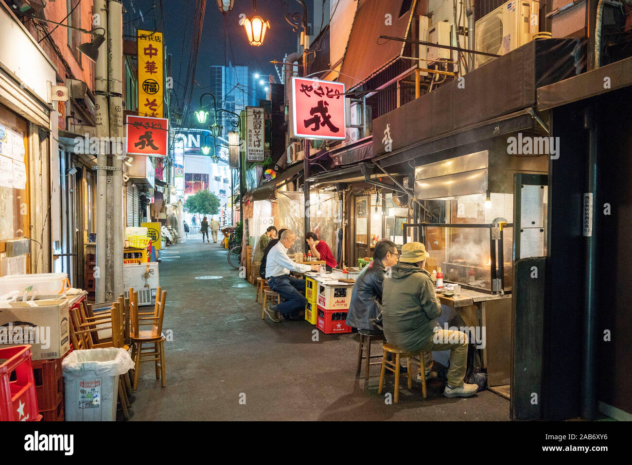 Street scene near Nishi-Ogikubo station, Suginami-Ku,Tokyo,Japan Stock ...