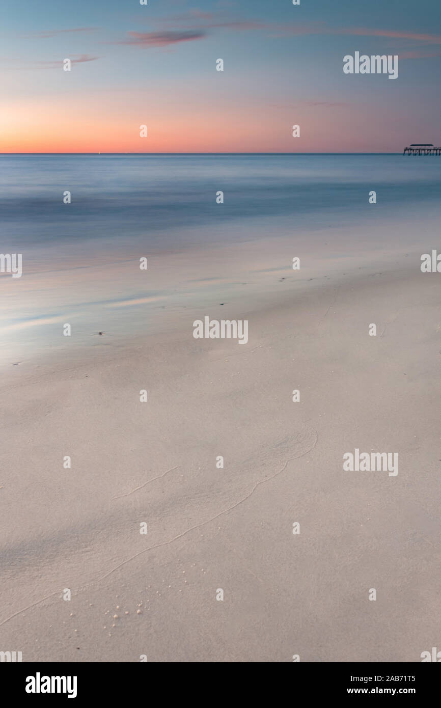 Beautiful pink sunset at the beach Australia Stock Photo - Alamy