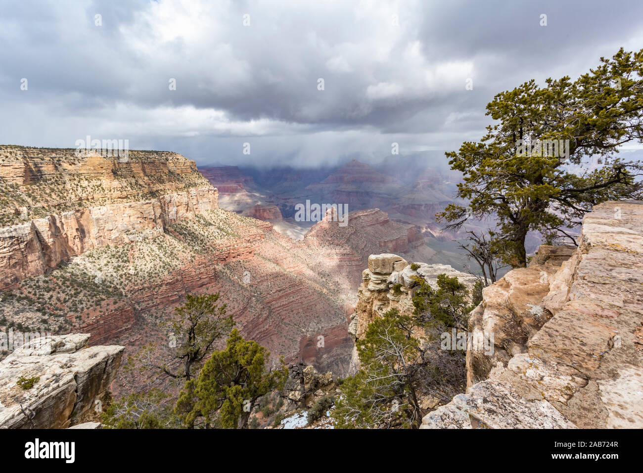 Light winter storm weather over The Grand Canyon in northern Arizona ...