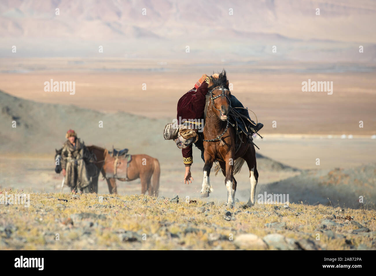 Mongolian traditional game hi-res stock photography and images - Alamy