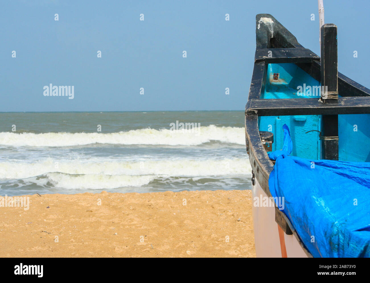 Goa boat tour hi-res stock photography and images - Alamy
