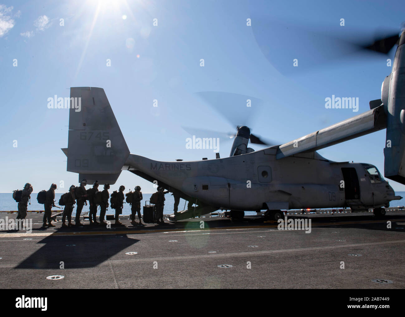 Uss dale hi-res stock photography and images - Alamy