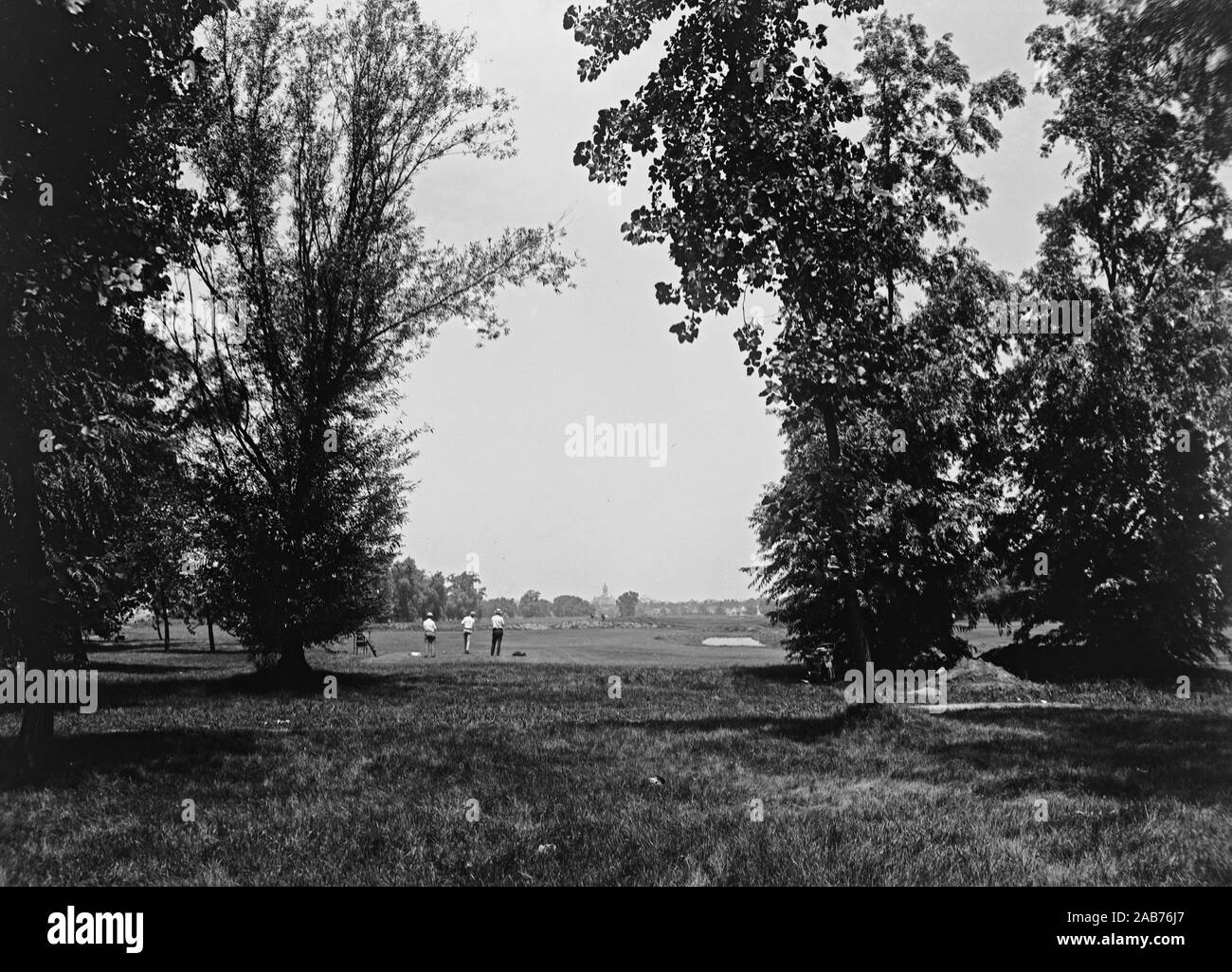 Vintage golfers hi-res stock photography and images - Alamy