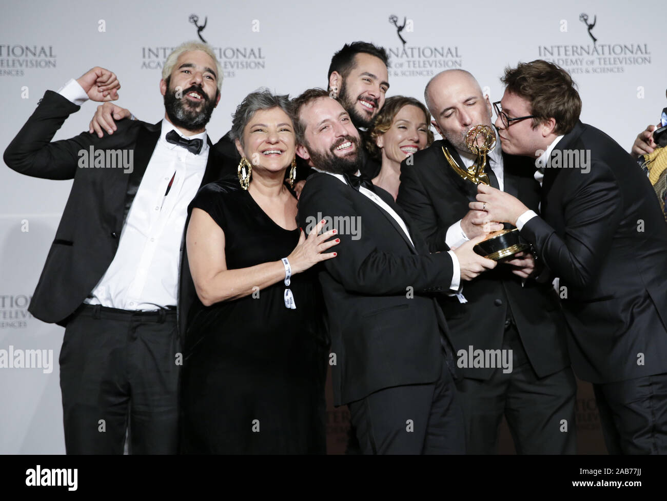 Hangover cast hi-res stock photography and images - Alamy