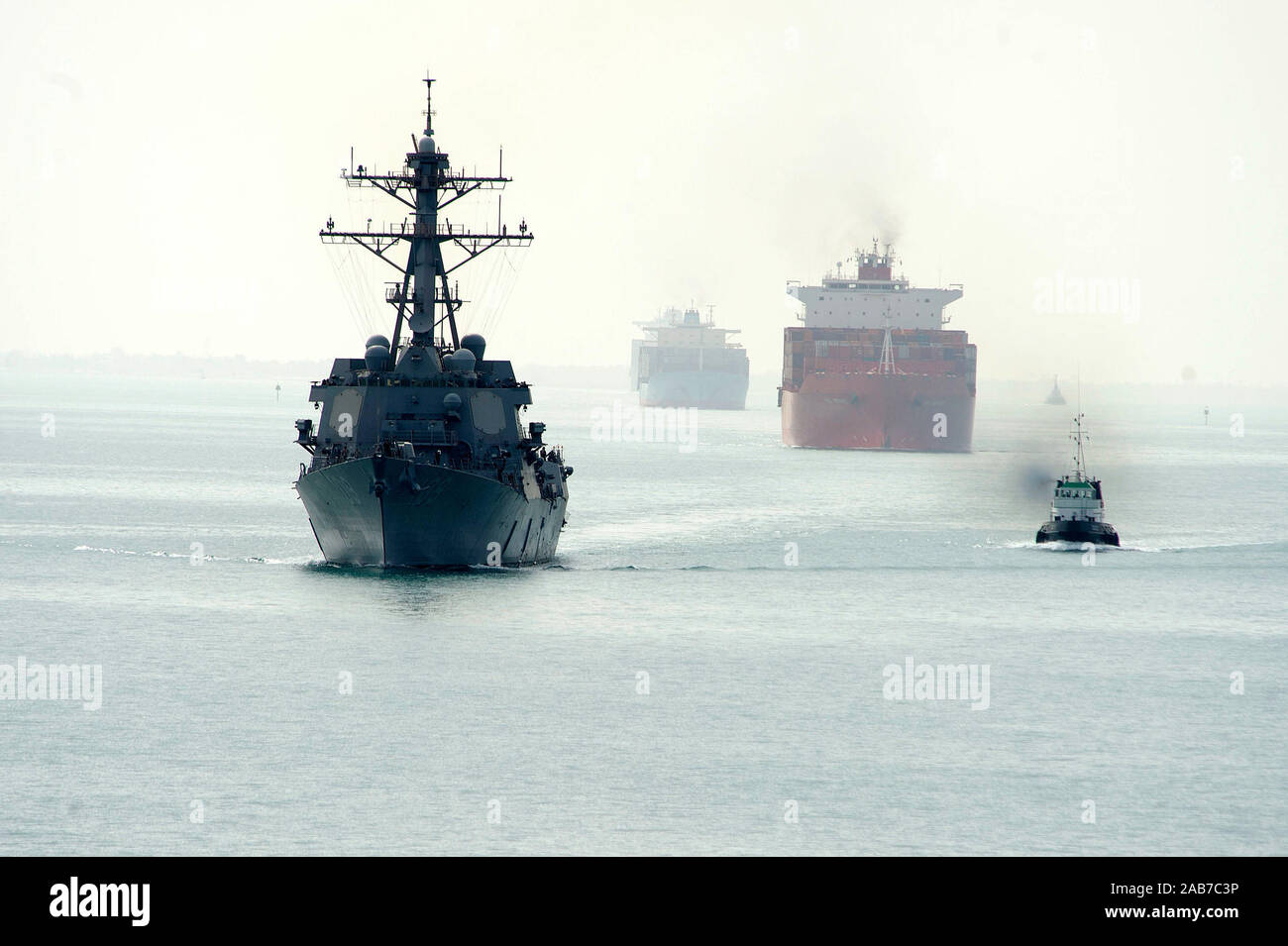SUEZ CANAL (March 16, 2013) The guided-missile destroyer USS Jason ...