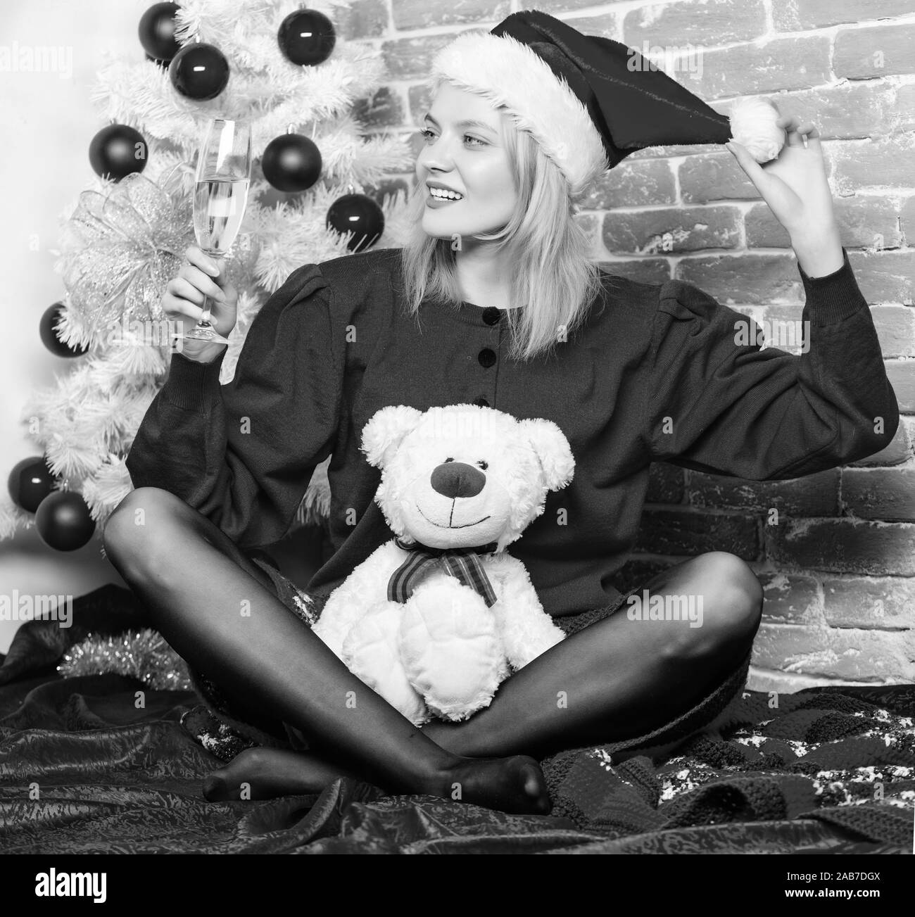 Delivery christmas gifts new Black and White Stock Photos & Images - Alamy