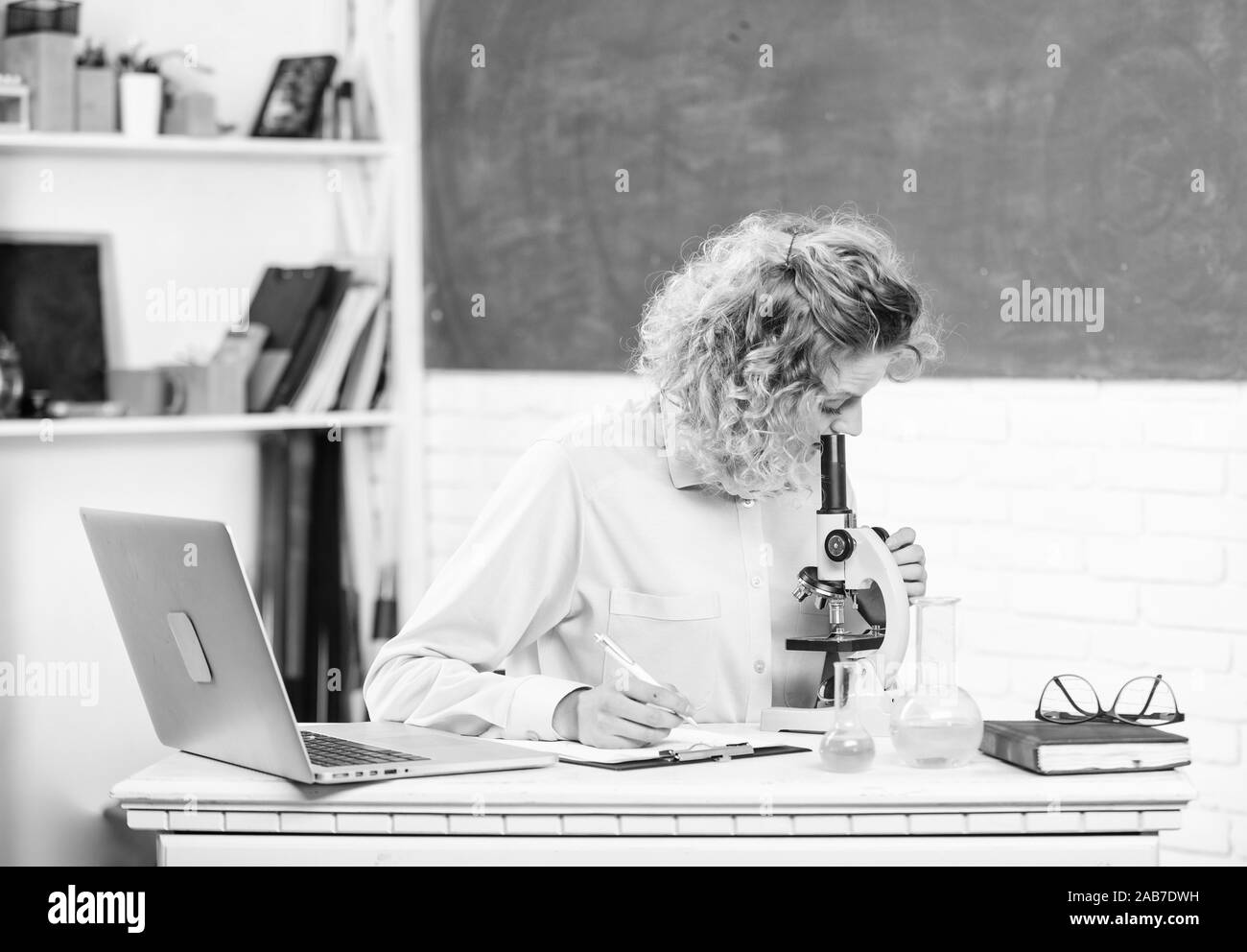 Teacher rewarding student hi-res stock photography and images - Alamy