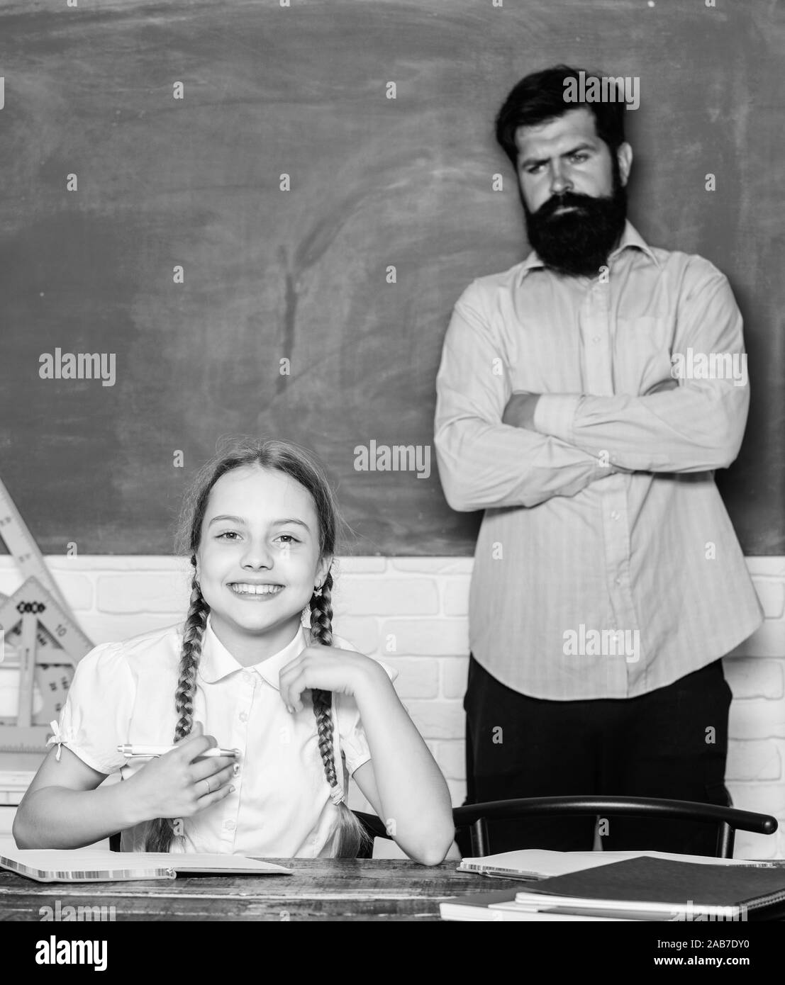 Talented pedagogue. Homeschooling with father. Find buddy to help you ...