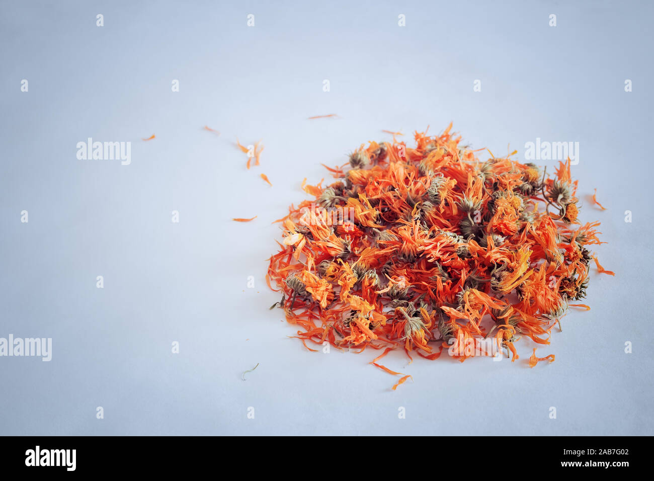 Medicinal materials hi-res stock photography and images - Alamy