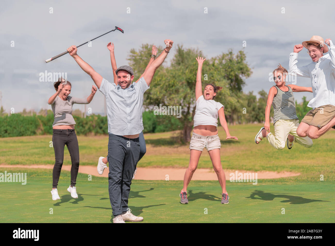 Golfer celebrating hi-res stock photography and images - Alamy