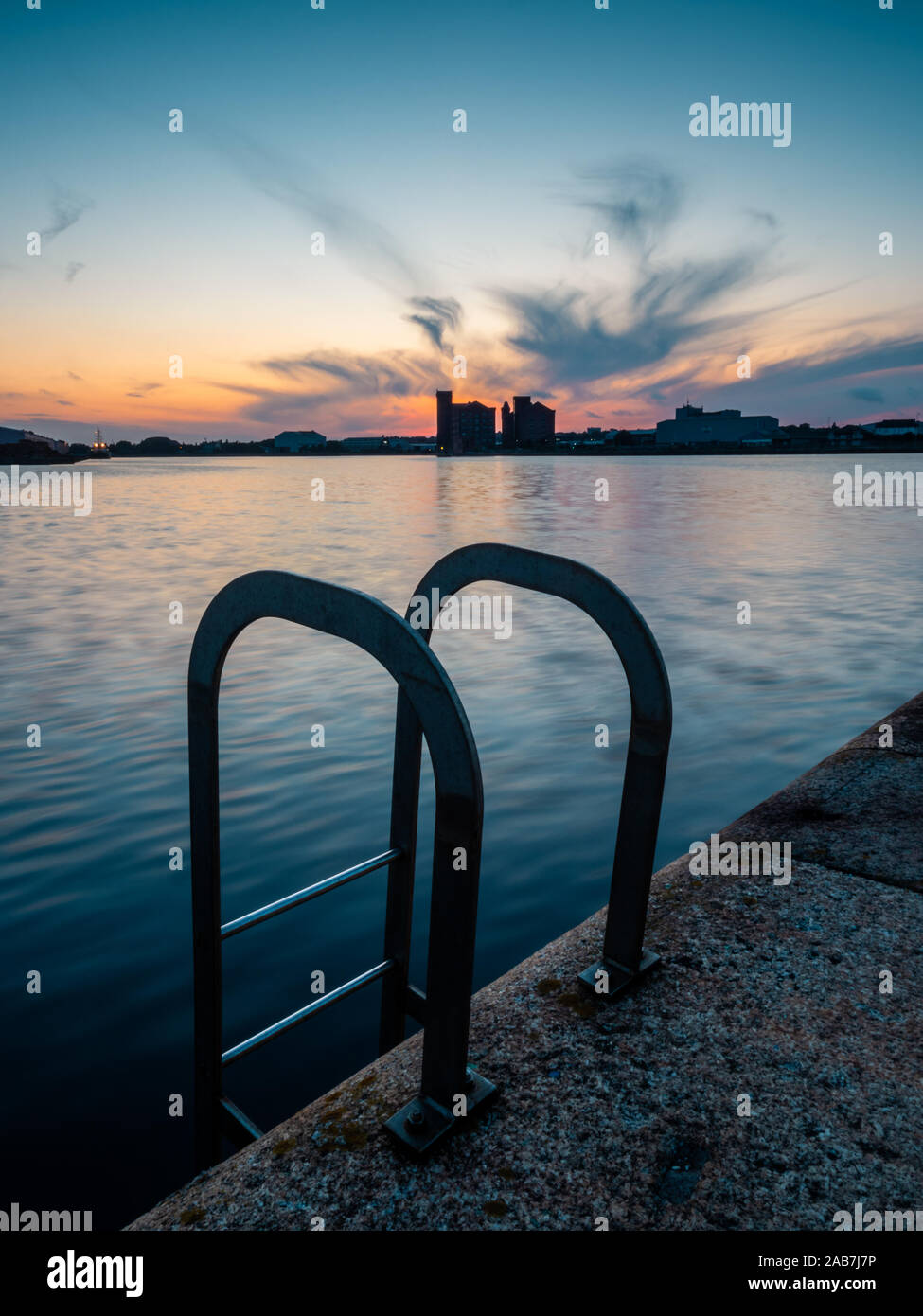 The wreckage of Sarsia Ship at Birkenheads east float docks Stock Photo ...
