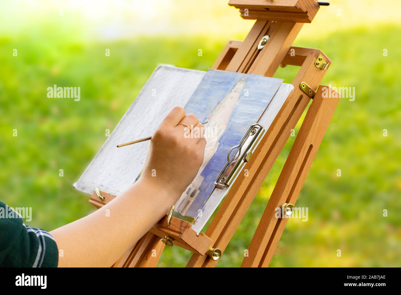 Unfinished painting hi-res stock photography and images - Alamy