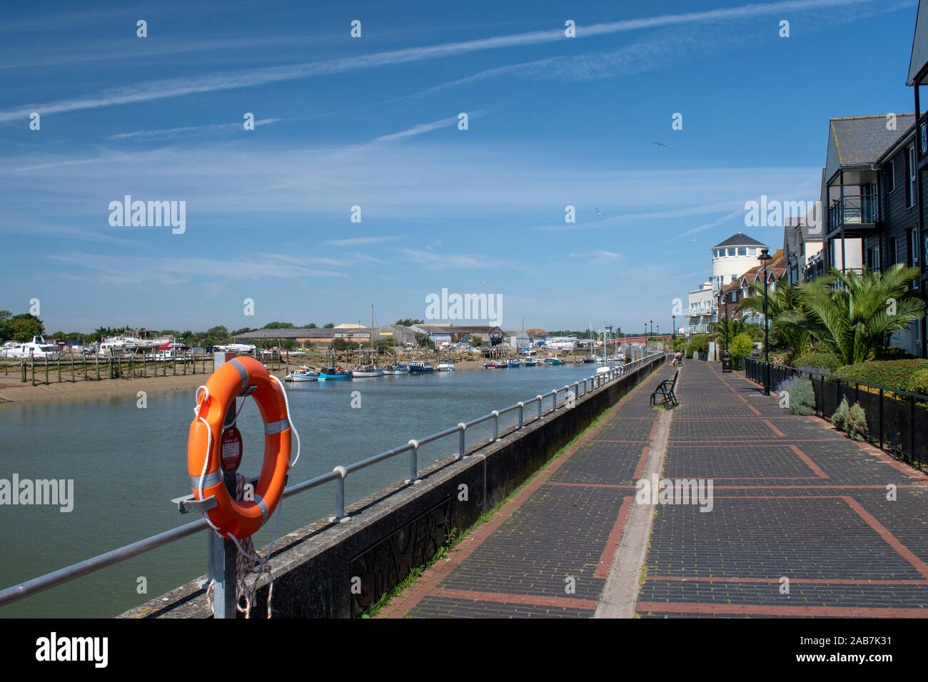 North bank riverside walkway hi-res stock photography and images - Alamy