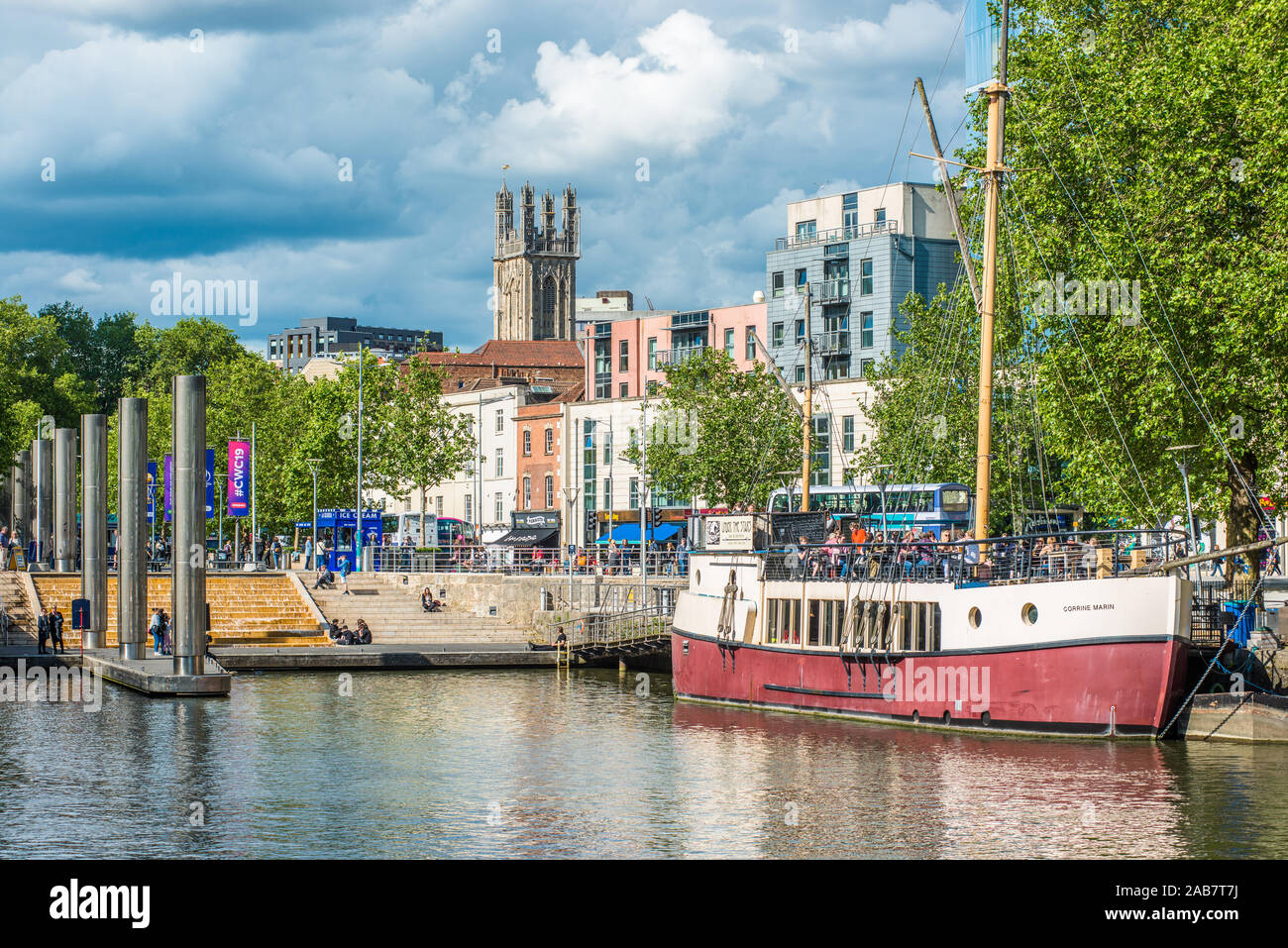 Bristol tourist destinations hi-res stock photography and images - Alamy