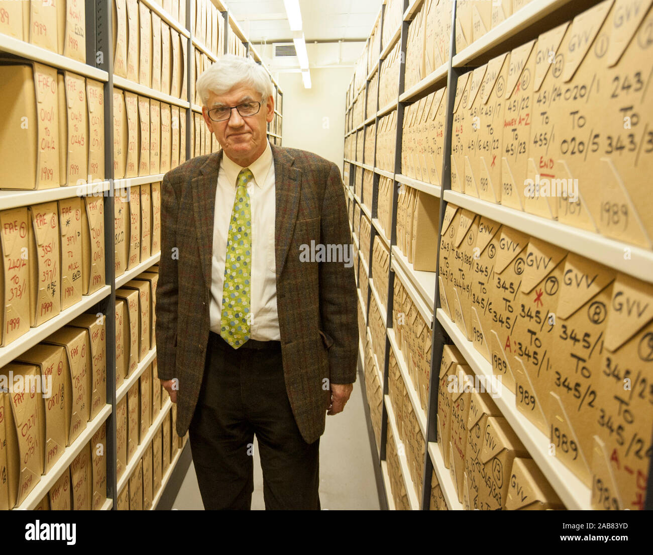 Professor Tony Badger reviewer of the special collection of the ...