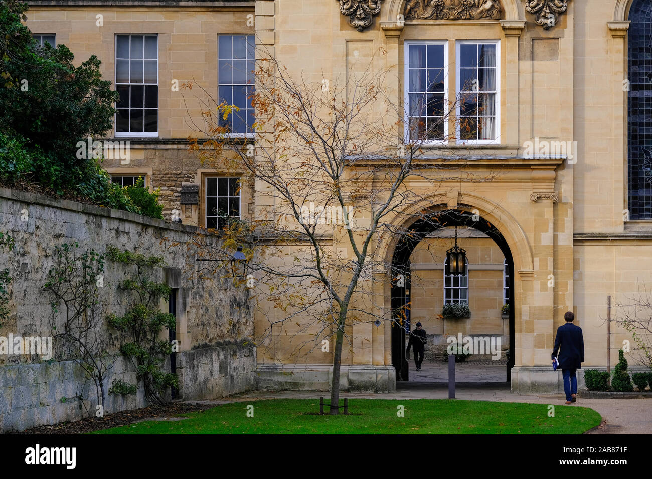 Oxford university clock tower hi-res stock photography and images - Alamy