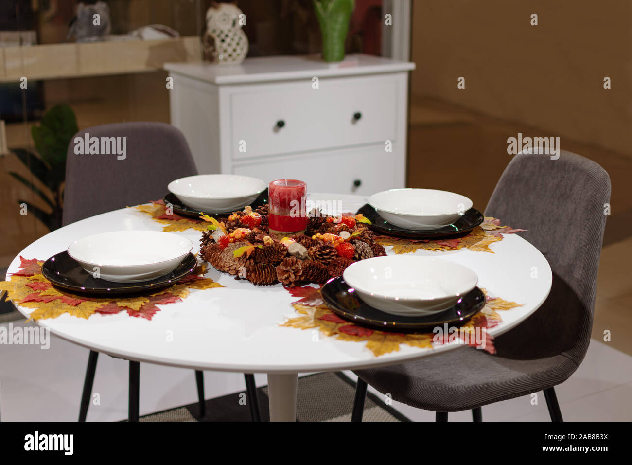 Table for four menu hi-res stock photography and images - Alamy