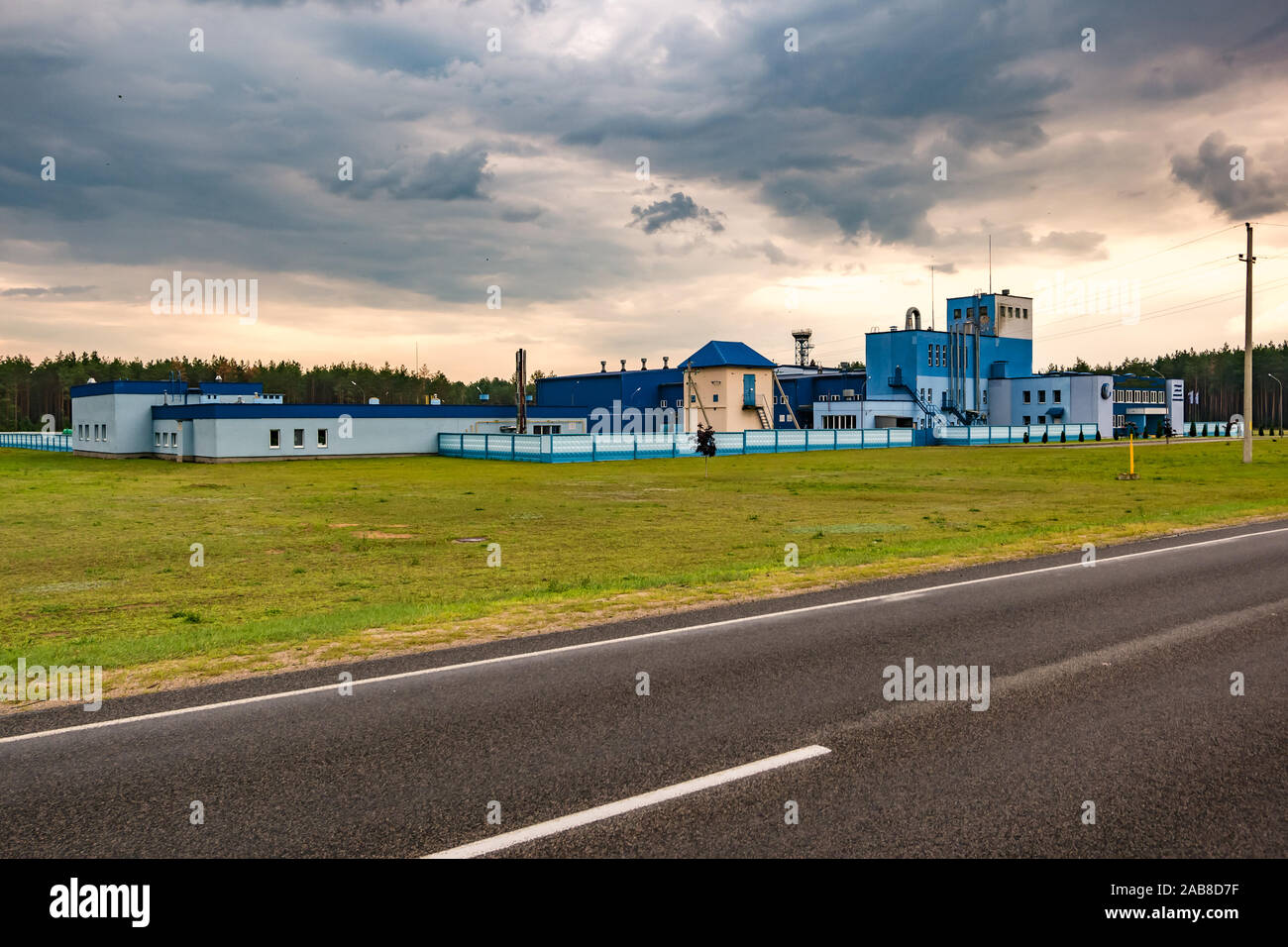 building of modern agro-processing starch factory Stock Photo - Alamy