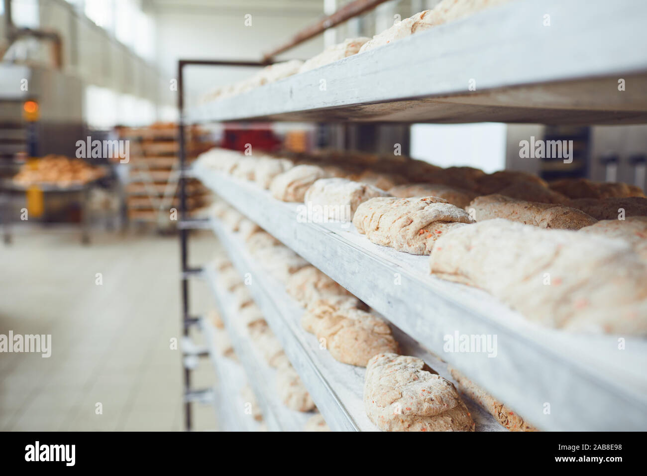 Trays of bread hi-res stock photography and images - Alamy