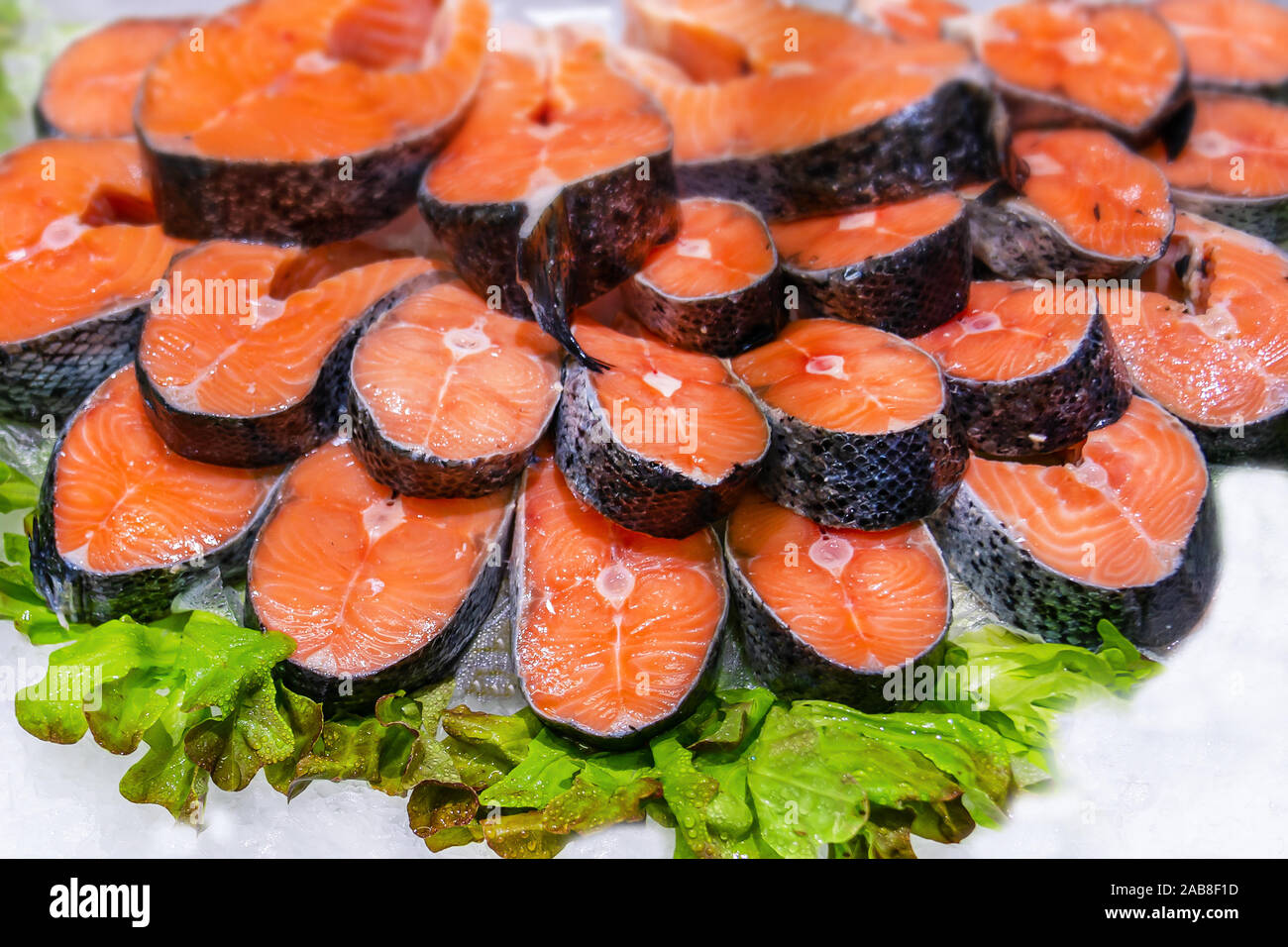 Pile of fish hi-res stock photography and images - Alamy