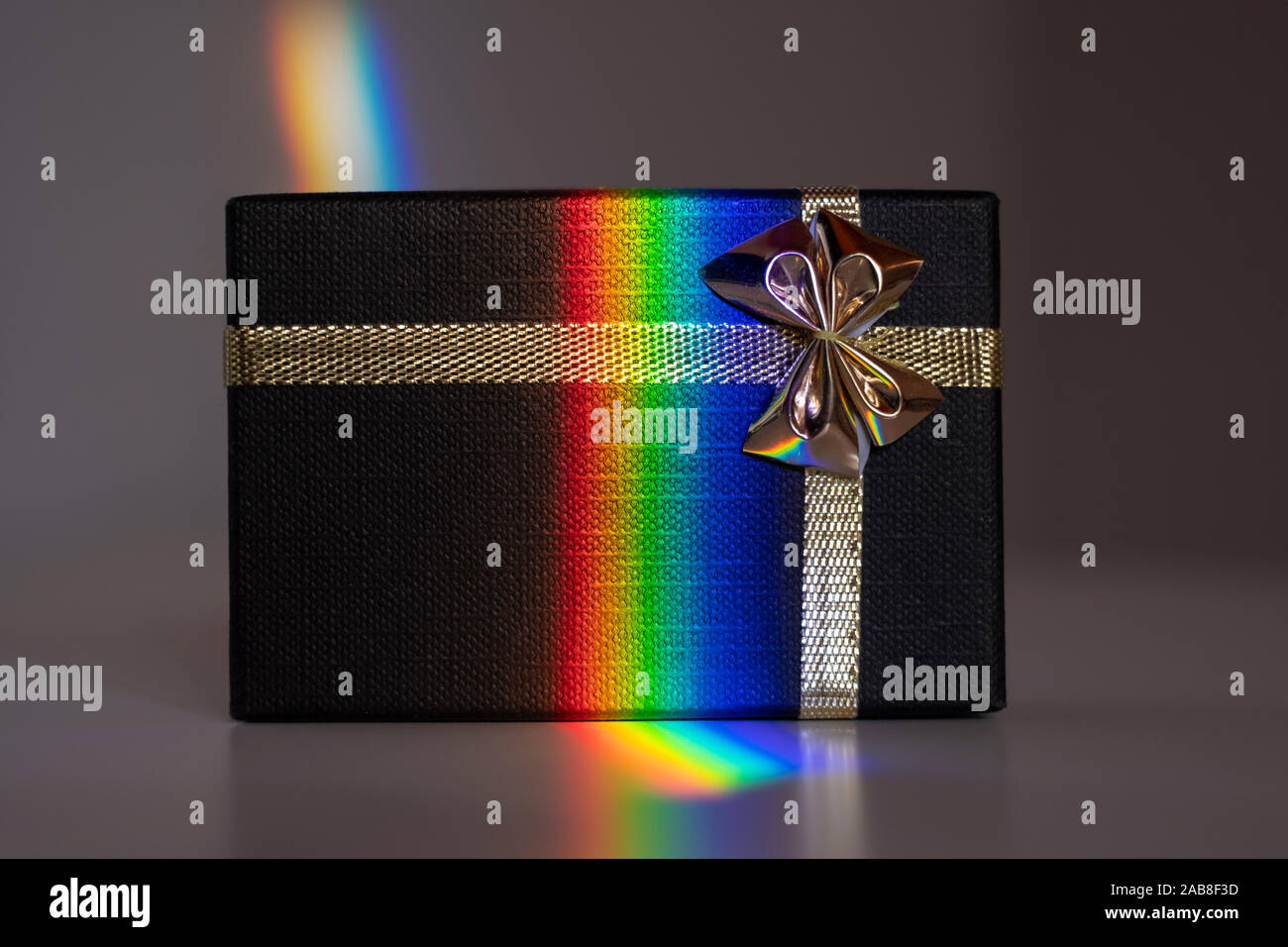 Light ray box hi-res stock photography and images - Alamy