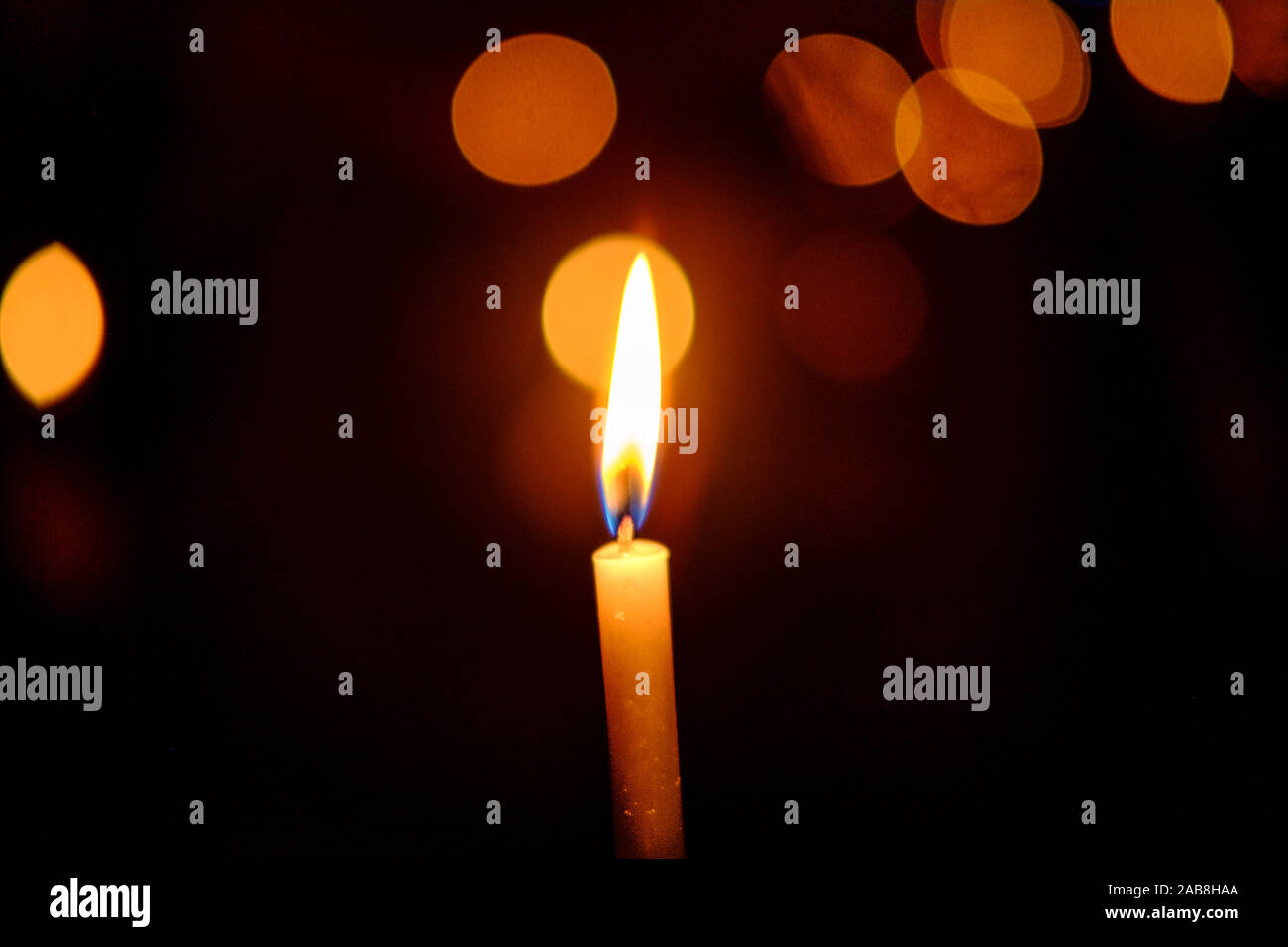 Carols by candlelight service hi-res stock photography and images - Alamy