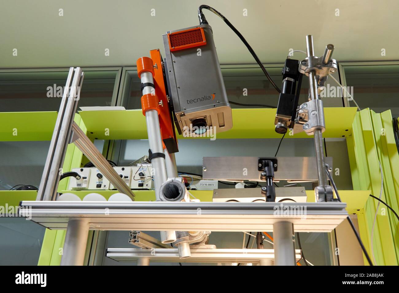 Smart computer hi-res stock photography and images - Alamy