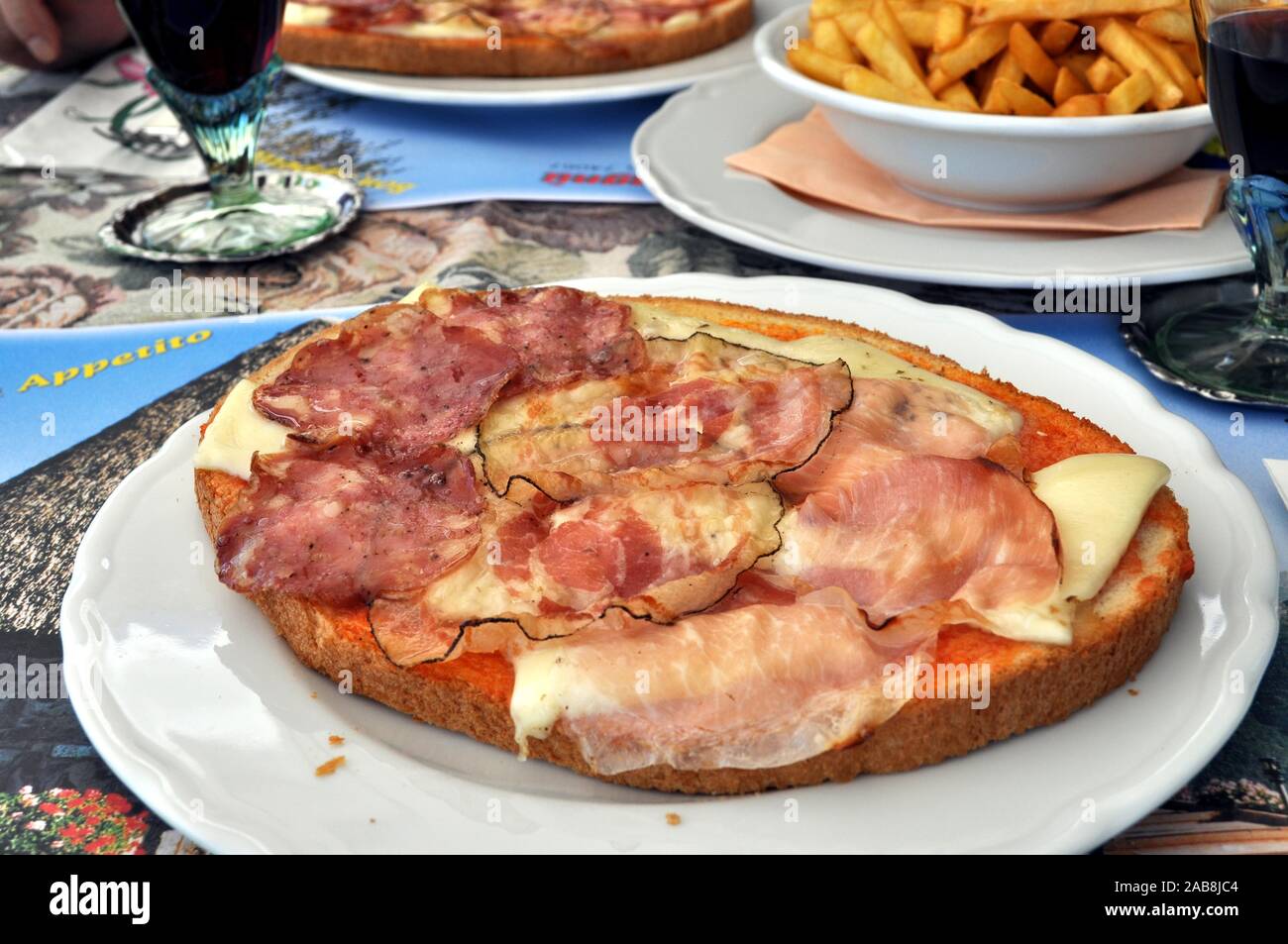 Poor breakfast hi-res stock photography and images - Alamy