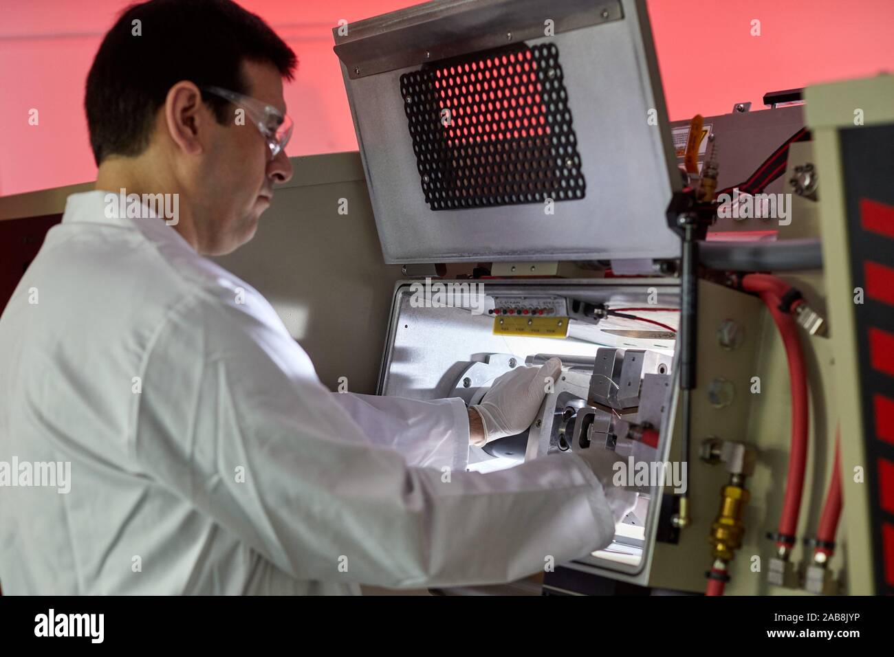 Mechanical laboratory hi-res stock photography and images - Alamy