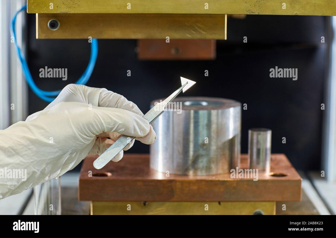 Metallurgical laboratory hi-res stock photography and images - Alamy