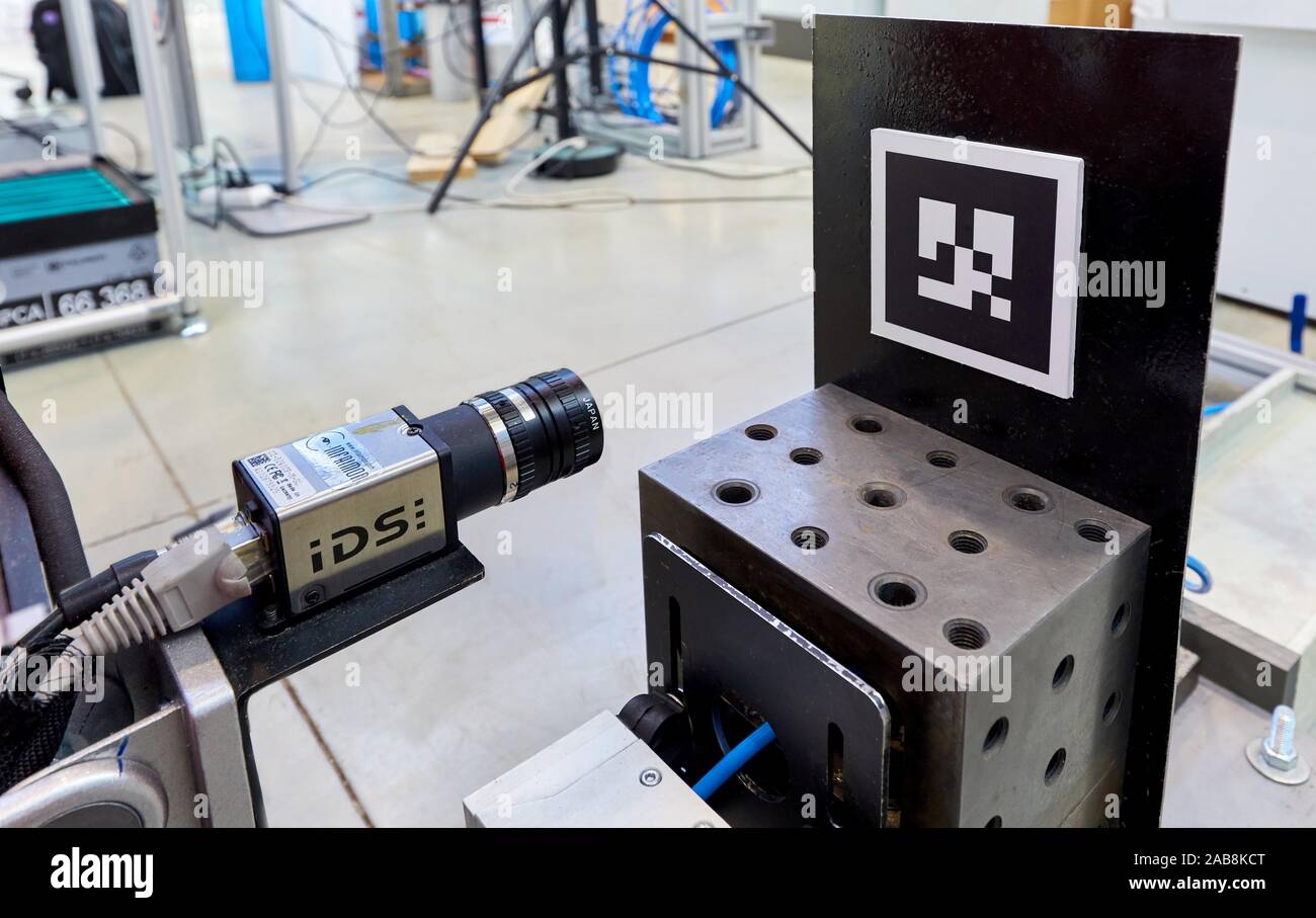 Use Of Flexible Robotics In Industrial Manufacturing Processes Mobile Robot Advanced