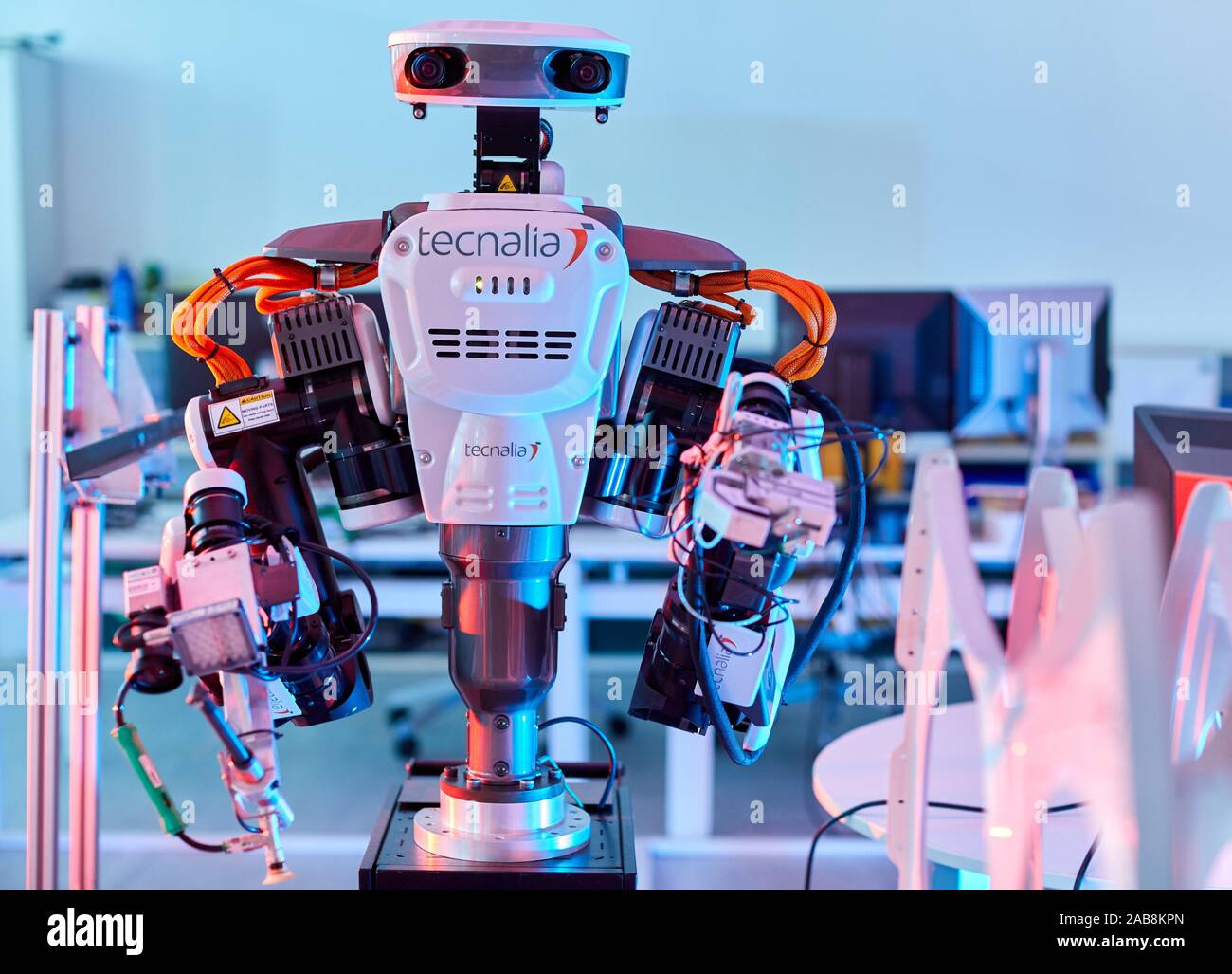 Advanced technology innovation centre hi-res stock photography and ...