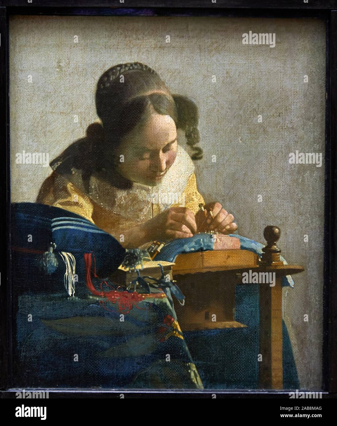 Vermeer the lacemaker louvre hi-res stock photography and images - Alamy